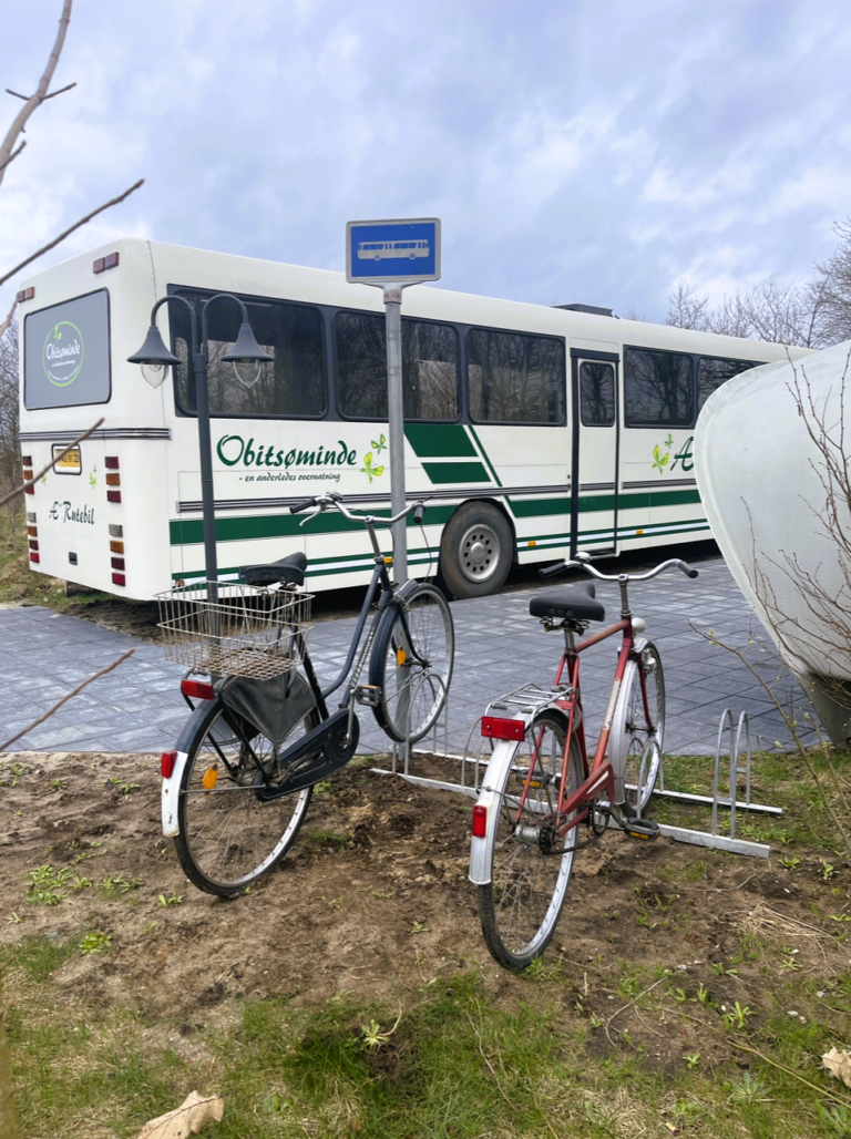 Æ' Rutebil | Obitsøminde